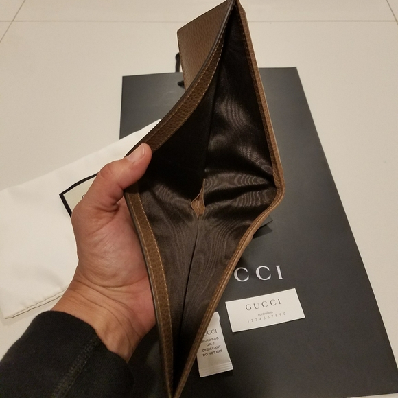 Gucci | Bags | New 48 Wallet Receipt Gucci Authentic Bifold | Poshmark